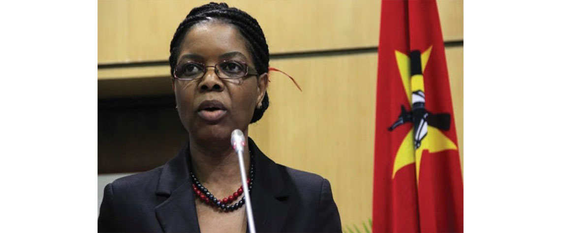 Amélia Muendane chefia a delegação da Frelimo que participa das ...